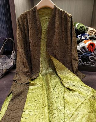 China Double Side Can Wear Heavy Industry Embroidery Fold Cardigan Coat Fashion Long Sleeve Long Trench Coat Women New Autumn Style for sale