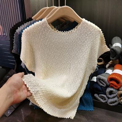 China Women's  Top T-Shirt Wave Pattern Design  Easy-to-Match Casual Style for Summer Fashion Knitted Fabric for sale