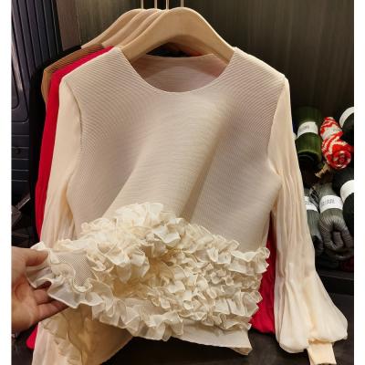 China Women's Stylish Age-Reducing Loose-Fitting Long-Sleeved T-Shirt Heavy Industry Lace Pleated Top Spring New Knitted Anti-Pilling for sale