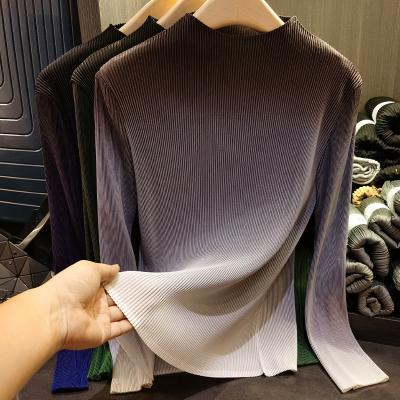 China Advanced Sense Woman's Pleated Top 100 Fashion T-Shirt Gradual Color Toothpick with Half High Neck and Long Sleeves for Autumn for sale