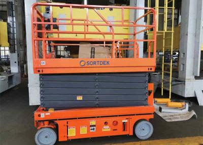 China Mobile Scissor Type Aerial Work Platforms 6 Meters Height for sale