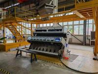 China Vertical CCD Rice Color Sorter 512 Channels With Upper Feeder Cover for sale