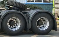 China Electric Semi Trailer Tractor Truck 360kw LHD Electric Cargo Truck for sale