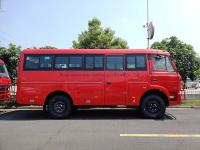 China Versatile Diesel 4X4 off Road Bus for Crew Carrier in Oil Field Mine Special Operation for sale