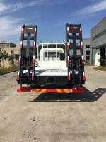 China Dongfeng 4X2 Excavator Flat Bed Wrecker 8700X2500X3200 mm Dimensions L x W x H mm for sale