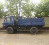 China Fuel- 4X4 Off-Road Cargo Truck with 100-200L Fuel Tank and 9200kg Gross Vehicle Weight for sale