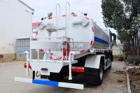 China Dongfeng 9.4liter Water Trucks Watering Truck Road Sprinkler 8600X2480X3200 mm 9.7CBM for sale
