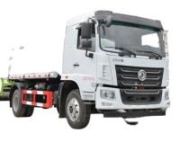 China Dongfeng Cargo Trucks with 4X2 Wheel Drive 190HP 6.555T Curb Weight Diesel Fuel Type for sale