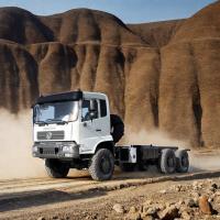 China Multimedia y potencia de 150-250hp en el cami n de carga 6x6 con chasis de punta larga for sale