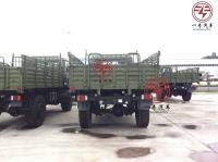 China Off Road 4X4 Personnel Carrier Vehicle with Cummins Engine and Manual Transmission for sale