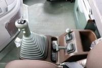 China 40t Tow Capability Dongfeng 6x4 Heavy Duty Tractor Truck With High Horsepower 520hp for sale