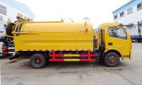 China Model DFAC 4x2 Sewage Suction Truck with 6 CBM Tank Capacity and 1-10T Load Capacity for sale