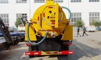 China Model DFAC 4x2 Sewage Suction Truck with 6 CBM Tank Capacity and 1-10T Load Capacity for sale