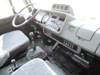 China Fuel Tank Capacity 100-200L 10T Load 4X4 Off-Road Cargo Truck with Multimedia System for sale