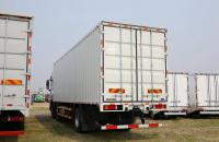 China YUCHAI Engine 25 Ton Heavy Duty Truck for Road Logistics and Cargo Transportatio for sale