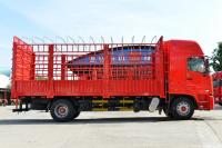 China Transport Love Cows with Confidence 6.2-8m Cargo Tank Left Hand Driving Cargo Trucks for sale