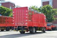 China Transport Love Cows with Confidence 6.2-8m Cargo Tank Left Hand Driving Cargo Trucks for sale