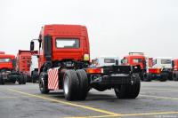China Dongfeng KR 220HP 4X2 LNG Cargo Truck with and Cargo Tank Dimension 6750X2450X600 mm for sale