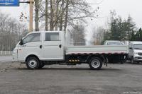 China 100P Double Cabin Forward Light Cargo Truck with Multimedia System and Left Steering for sale