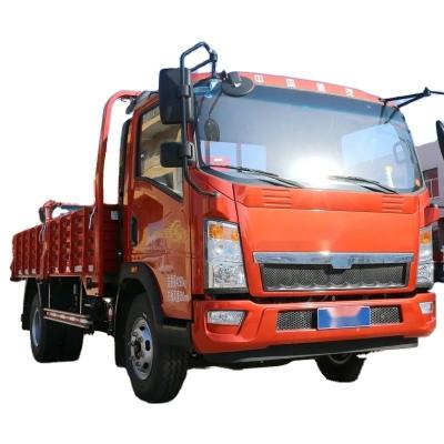 China Customized 4x2 Dump Truck Mining Truck Tipper Truck 4x4 with 3856 cc Displacement for sale