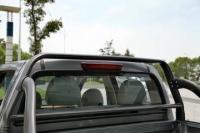 China Manual Window Mini 4X2 Pickup Truck Diesel Fuel Left Steering with Normal Driver's Seat for sale