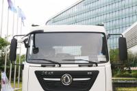 China 6-8L Engine Capacity and 500-1000Nm Maximum Torque in Customized Dongfeng 4X4 Dump Truck for sale