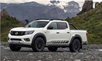 China Dongfeng 4X2 Diesel Engine Pickup Truck with Left Steering and Different Colors for sale