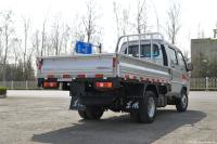 China FAW Light Cargo Truck with 2700x1540x360 Cargo Tank Dimension Manual Transmission for sale