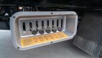 China YZZ5120TQZDY6 5ton Capacity Trailer Truck for Demolition 7980x2500x2600mm E6 Standard for sale
