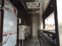 China Manual Transmission Type Mobile Kitchen Truck for Dining 6000x1880x3000 Dimensions for sale