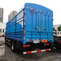 China 245hp Dongfeng 6x6 Live Animal Transport Truck for Logistics and Cargo Transportation for sale