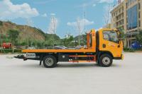 China Road Wrecker Car Carrier Recovery Rollback Truck with Crane Dongfeng 4tons 5tons 8tons for sale