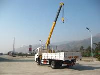 China 140hp Straight Boom Mobile Truck Crane with 5m Max. Lifting Height Mini Crane Truck for sale