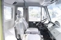 China Top-Performing and Dongfeng 4X4 Off-Road Cargo Truck for Wedding Party Event Decoration for sale