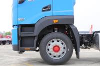 China Dongfeng 10T Cargo Van 4X2 Diesel Heavy Truck with Cummins Engine Euro 6 Emission Manual Transmission for sale