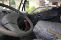 China 4X2 Cummins Engine Manual Automatic Euro 4 CNG Left Cargo Truck For Dongfeng Mini Van for sale