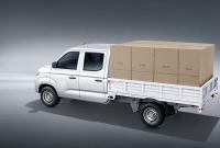 China Diesel Fuel Type 1.5T 4X2 Cargo Van Customized Cummins Mini Truck With Manual Steering for sale
