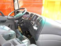 China Roof Cabin 6x4 420hp Tractor Truck With Diesel Manual Transmission Euro 4 Compliant for sale