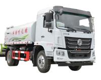 China 4X2 Wheel Drive Dongfeng Cargo Truck With Design And 190HP Water Sprinkler Tank for sale