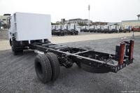 China 105KW 4 Ton Tow Capability CNG Truck Clean Energy Natural Customized CHAOCHAI LIGHT for sale