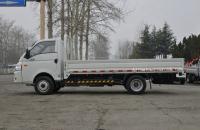 China Dongfeng 4x2 1-5T Mini Cargo Truck with Left Steering and Euro 5 Standard Diesel Fuel for sale