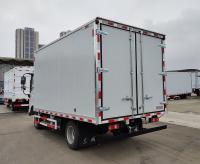 China Dongfeng 1Ton Light Cargo Truck 4x2 Drive Wheel Euro 5 Air Suspension Reverse Shift Number 2 for sale