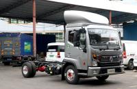 China M9T Silver Gray Mini Cargo Truck 6 Speed Manual Automatic Transmission Light Diesel Heavy Truck 4x2 Drive Wheel Left for sale