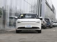 China Luxury Sedan with Full Self Driving 100 KWh Battery 3-Second 0-60 Mph Acceleration for sale