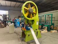 China Concertina Razor Barbed Wire Machine / Blade Wire Making Machine for sale