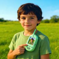 China Handheld Kids Walkie Talkie Easy Operation One Key Call Age 3-12 Children Wireless Custom Packaging for sale
