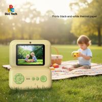 China Kids Instant Print Camera with 120 Wide Angle 128G Storage Black & White Thermal Paper for Selfie and Vlog for sale