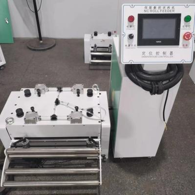 China 400mm Width Material Servo Roll Feeder with Pneumatic Releasing System for sale