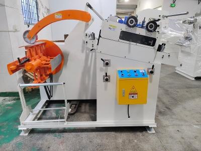 China Standard Thin Sheet Decoiler Straightener with Openable Head for 0.3-3.2mm Metal Stamping and 800kg Max Load for sale