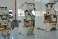 China ST-80 80Ton C Frame Punch Press with JIS Class 1 Precision and Six-sided Slide Guide for Metal Punching for sale